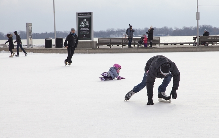 Toronto's Ice Skating Rinks: A Photo Essay Toronto's Ice Skating Rinks: A Photo Essay