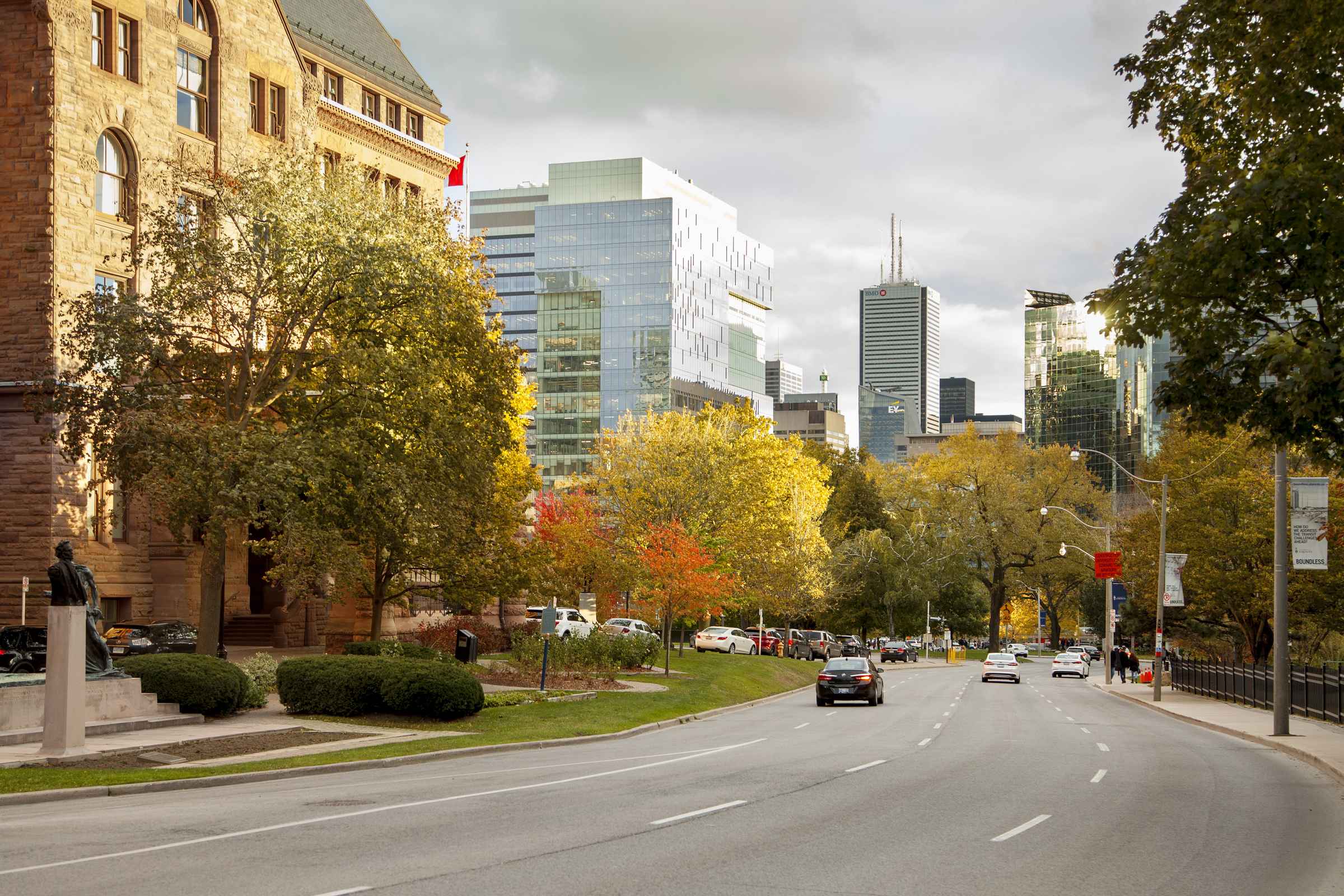 Prettiest Toronto Streets in Fall