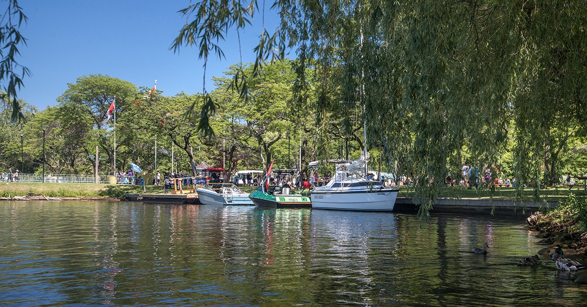 Summer in the City: Family Vacation at Toronto Islands